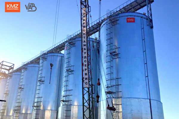 KMZ Industries змонтував унікальні силоси з тришаровою конструкцией для ОЕЗа — Elevatorist.com