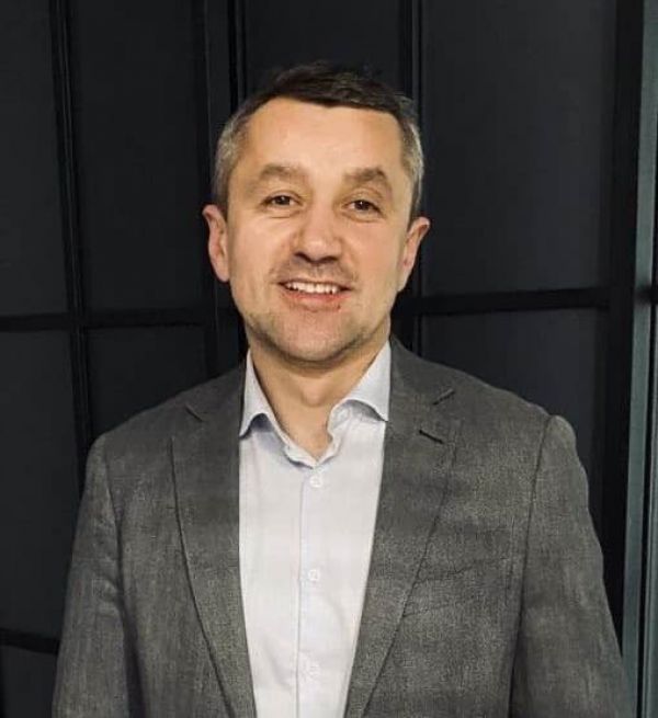 Бочан Ігор — Elevatorist.com