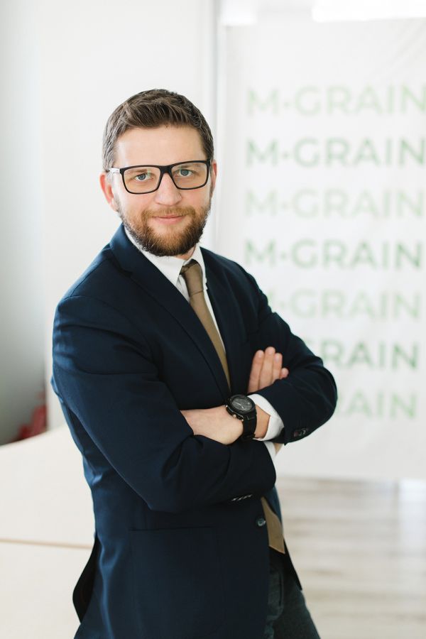 Злочевський Кирило — Elevatorist.com